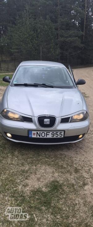 Pelēks SEAT Ibiza 2004 Ignalina, ar dzinēja tilpumu 1.40 L un nobraukumu 200 tūkst. km par 800 €, foto  vietnē AUTOMOTO.COM.LV