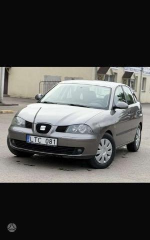 Pelēks SEAT Ibiza 2004 Panevēža, ar dzinēja tilpumu 1.39 L un nobraukumu 269 tūkst. km par 700 €, foto  vietnē AUTOMOTO.COM.LV