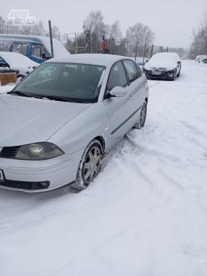 Pelēks SEAT Ibiza 2005 Panevēža, ar dzinēja tilpumu 1.40 L un nobraukumu 121 tūkst. km par 1550 €, foto 7 vietnē AUTOMOTO.COM.LV