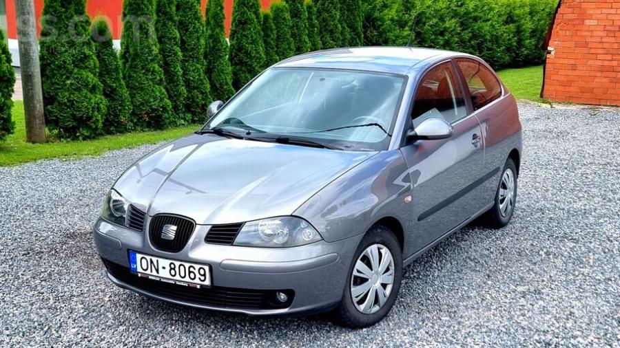 Pelēks SEAT Ibiza 2005 Cēsis, ar dzinēja tilpumu 1.40 L un nobraukumu 238 tūkst. km par 1300 €, foto 3 vietnē AUTOMOTO.COM.LV