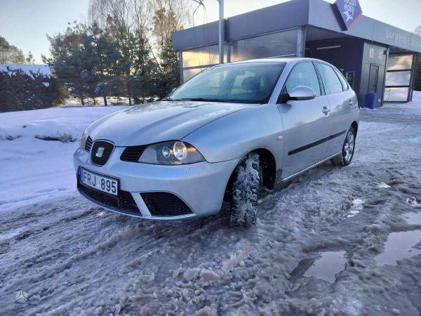 Grey SEAT Ibiza 2007 in Vilnius, with an engine capacity of 1.39 L and mileage of 262 thousand km for 820 €, photo 1 on AUTOMOTO.COM.LV