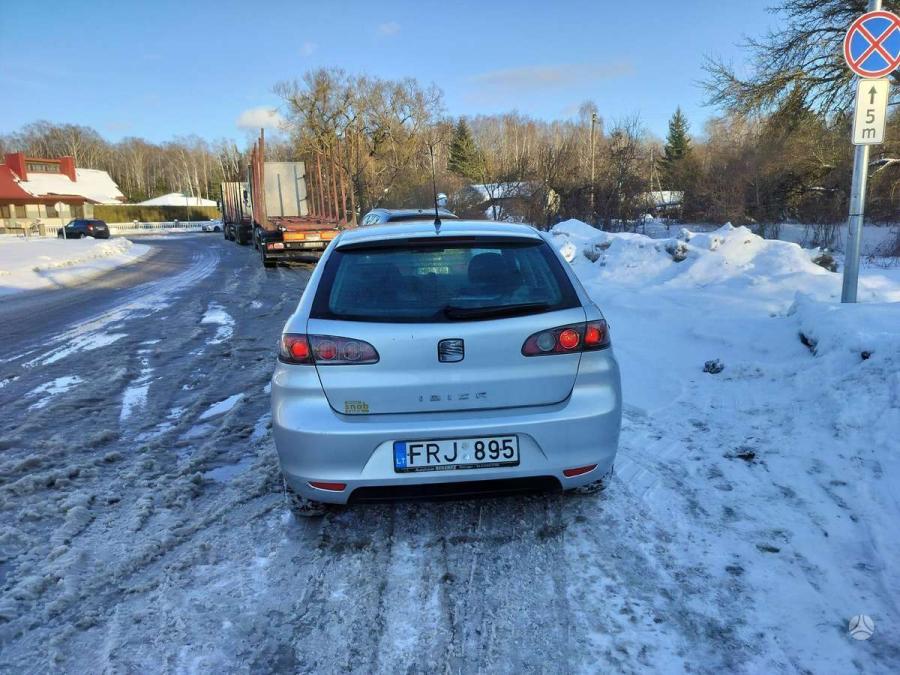 Pelēks SEAT Ibiza 2007 Viļņa, ar dzinēja tilpumu 1.39 L un nobraukumu 262 tūkst. km par 820 €, foto 4 vietnē AUTOMOTO.COM.LV