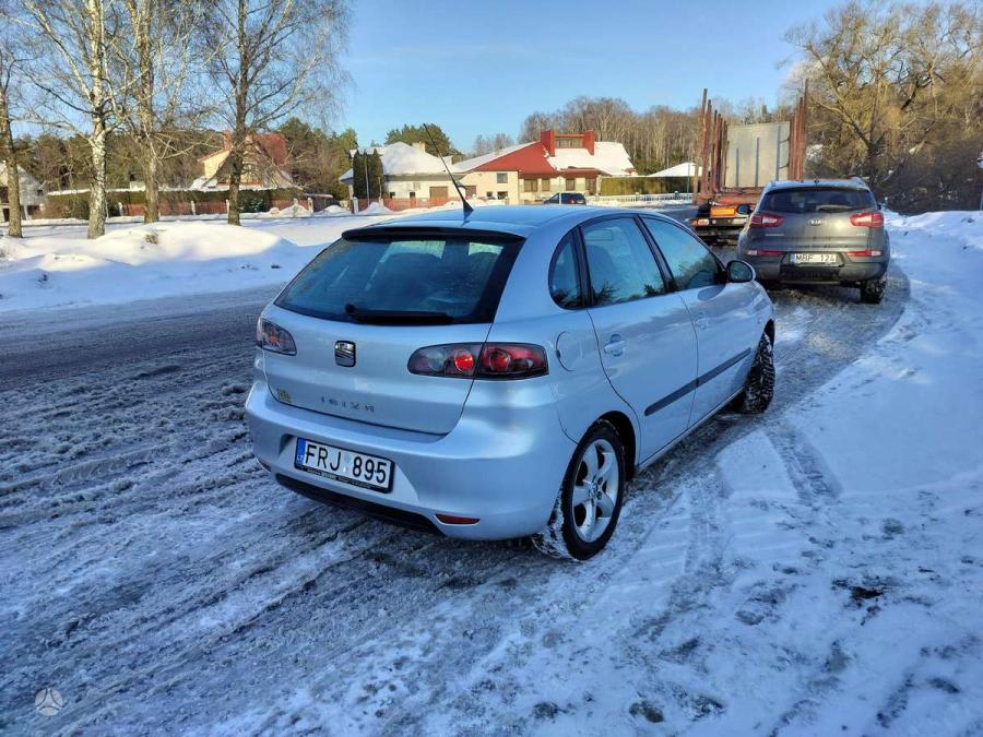 Pelēks SEAT Ibiza 2007 Viļņa, ar dzinēja tilpumu 1.39 L un nobraukumu 262 tūkst. km par 820 €, foto 5 vietnē AUTOMOTO.COM.LV