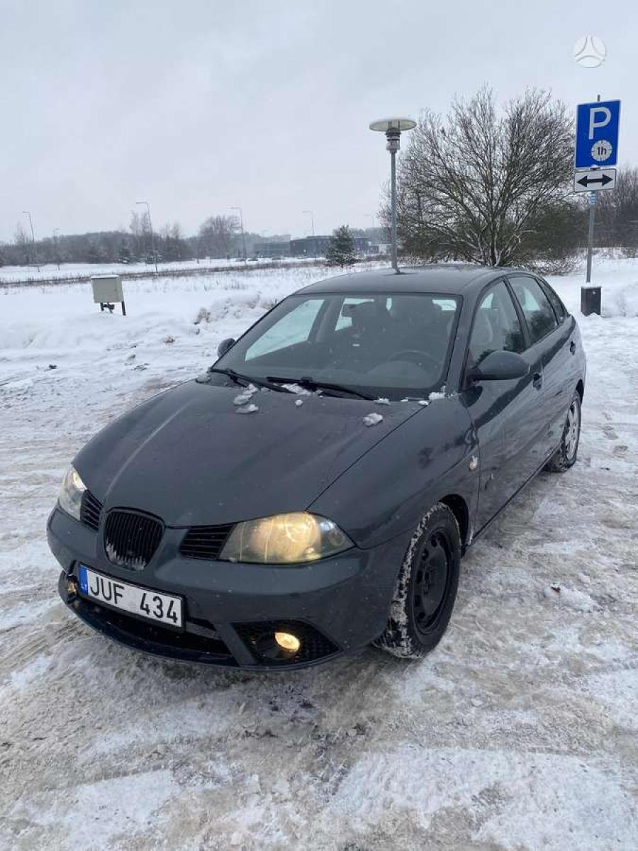 Grey SEAT Ibiza 2008 in Vilnius, with an engine capacity of 1.42 L and mileage of 326 thousand km for 1100 €, photo 3 on AUTOMOTO.COM.LV