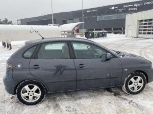 Grey SEAT Ibiza 2008 in Vilnius, with an engine capacity of 1.42 L and mileage of 326 thousand km for 1100 €, photo 4 on AUTOMOTO.COM.LV