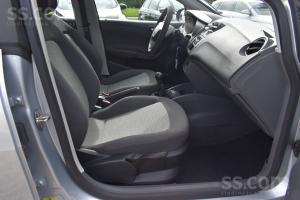 Grey SEAT Ibiza 2008 in Kuldiga, with an engine capacity of 1.40 L and mileage of 0 thousand km for 4100 €, photo 8 on AUTOMOTO.COM.LV
