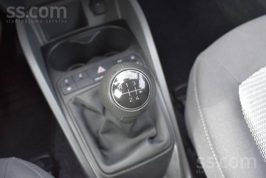 Grey SEAT Ibiza 2008 in Kuldiga, with an engine capacity of 1.40 L and mileage of 0 thousand km for 4100 €, photo 10 on AUTOMOTO.COM.LV