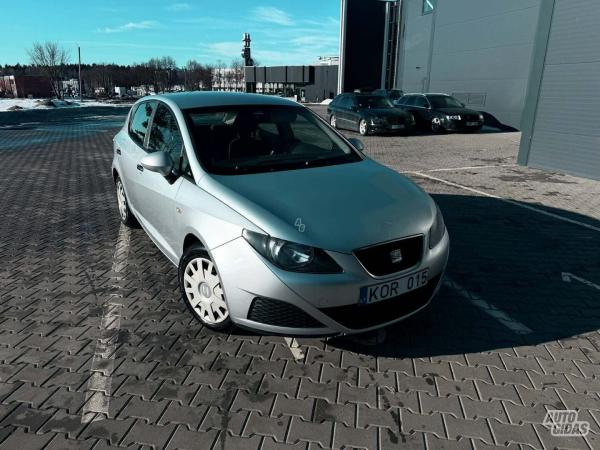 Pelēks SEAT Ibiza 2009 Kauņa, ar dzinēja tilpumu 1.90 L un nobraukumu 305 tūkst. km par 2290 €, foto 2 vietnē AUTOMOTO.COM.LV