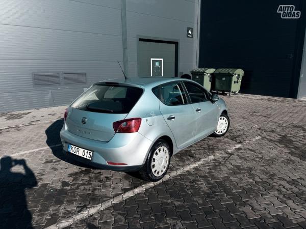 Grey SEAT Ibiza 2009 in Kaunas, with an engine capacity of 1.90 L and mileage of 345 thousand km for 2290 €, photo 6 on AUTOMOTO.COM.LV