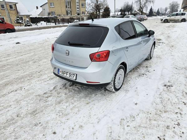 Pelēks SEAT Ibiza 2010 Šauļi, ar dzinēja tilpumu 1.20 L un nobraukumu 222 tūkst. km par 2700 €, foto 4 vietnē AUTOMOTO.COM.LV