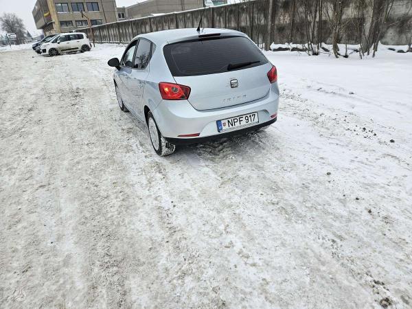 Pelēks SEAT Ibiza 2010 Šauļi, ar dzinēja tilpumu 1.20 L un nobraukumu 222 tūkst. km par 2700 €, foto 6 vietnē AUTOMOTO.COM.LV