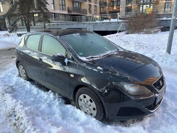 Grey SEAT Ibiza 2010 in Vilnius, with an engine capacity of 1.20 L and mileage of 132 thousand km for 1250 €, photo 5 on AUTOMOTO.COM.LV