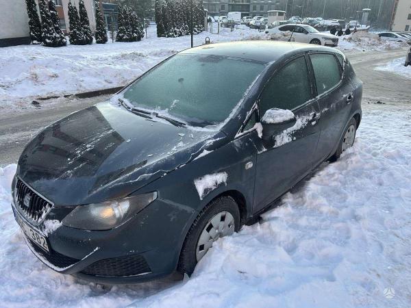 Grey SEAT Ibiza 2010 in Vilnius, with an engine capacity of 1.20 L and mileage of 132 thousand km for 1250 €, photo 6 on AUTOMOTO.COM.LV
