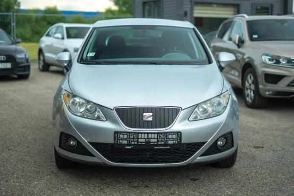 Pelēks SEAT Ibiza 2010 Grobiņa, ar dzinēja tilpumu 1.20 L un nobraukumu 168 tūkst. km par 4400 €, foto 2 vietnē AUTOMOTO.COM.LV