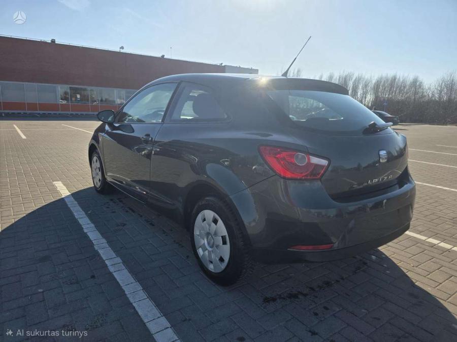 Grey SEAT Ibiza 2010 in Silute, with an engine capacity of 1.40 L and mileage of 186 thousand km for 1500 €, photo 7 on AUTOMOTO.COM.LV