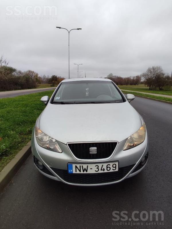 Grey SEAT Ibiza 2011 in Riga, with an engine capacity of 1.60 L and mileage of 162 thousand km for 3650 €, photo 2 on AUTOMOTO.COM.LV