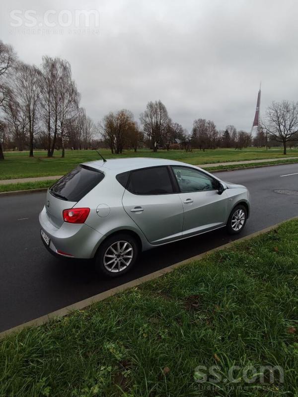 Grey SEAT Ibiza 2011 in Riga, with an engine capacity of 1.60 L and mileage of 162 thousand km for 3650 €, photo 6 on AUTOMOTO.COM.LV