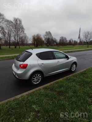 Grey SEAT Ibiza 2011 in Riga, with an engine capacity of 1.60 L and mileage of 162 thousand km for 3650 €, photo 6 on AUTOMOTO.COM.LV