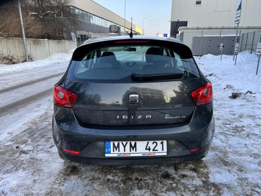 Pelēks SEAT Ibiza 2011 Viļņa, ar dzinēja tilpumu 1.20 L un nobraukumu 308 tūkst. km par 2400 €, foto 8 vietnē AUTOMOTO.COM.LV