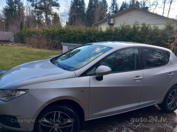 Grey SEAT Ibiza 2011 in Tallinn, with an engine capacity of 1.20 L and mileage of 239 thousand km for 2700 €, photo 2 on AUTOMOTO.COM.LV