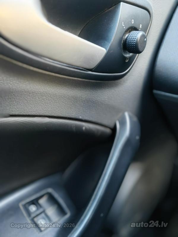 Grey SEAT Ibiza 2012 in Tartu, with an engine capacity of 1.60 L and mileage of 200 thousand km for 3690 €, photo 9 on AUTOMOTO.COM.LV