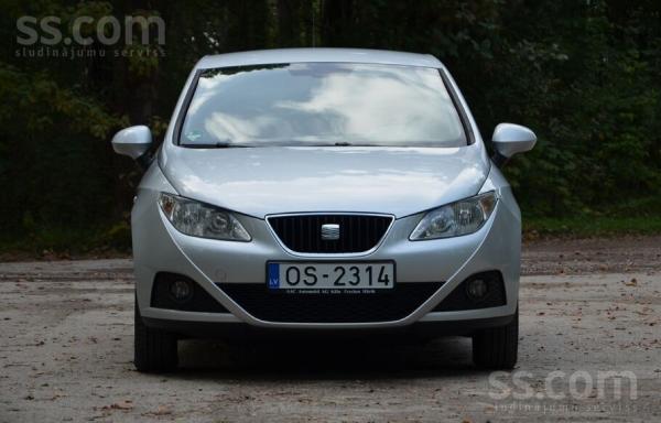 SEAT Ibiza 2012 Rīga vietnē Pelēks SEAT Ibiza 2012 Rīga, ar dzinēja tilpumu 1.60 L un nobraukumu 315 tūkst. km par 2790 €, foto 3 vietnē AUTOMOTO.COM.LV