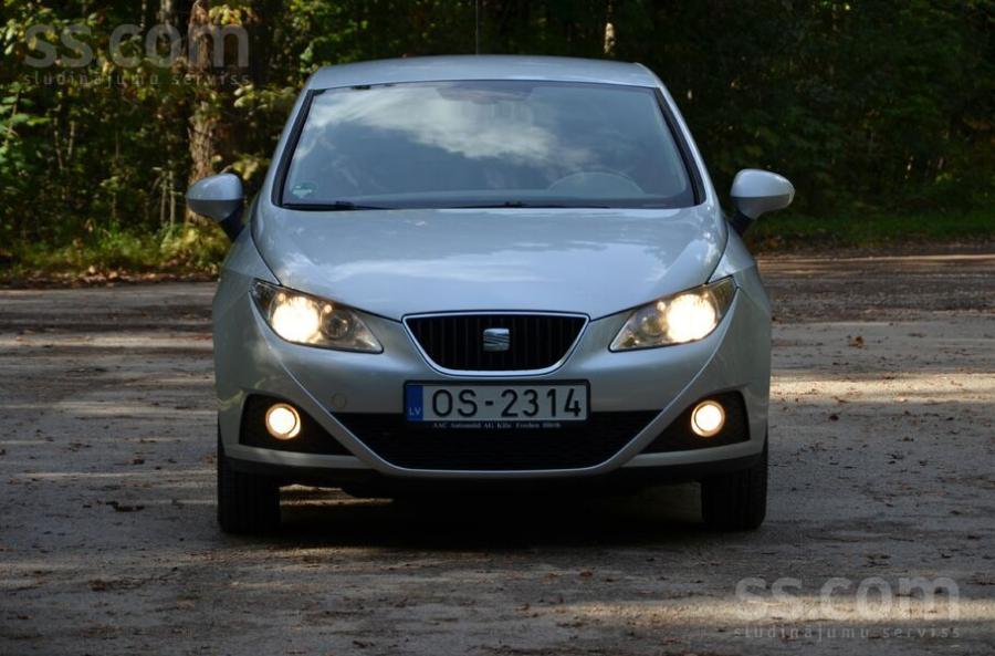 Grey SEAT Ibiza 2012 in Riga, with an engine capacity of 1.60 L and mileage of 315 thousand km for 2790 €, photo 5 on AUTOMOTO.COM.LV