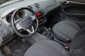 Grey SEAT Ibiza 2012 in Riga, with an engine capacity of 1.60 L and mileage of 315 thousand km for 2790 €, photo 15 on AUTOMOTO.COM.LV