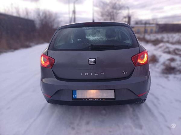 Pelēks SEAT Ibiza 2013 Viļņa, ar dzinēja tilpumu 1.20 L un nobraukumu 243 tūkst. km par 3500 €, foto 7 vietnē AUTOMOTO.COM.LV