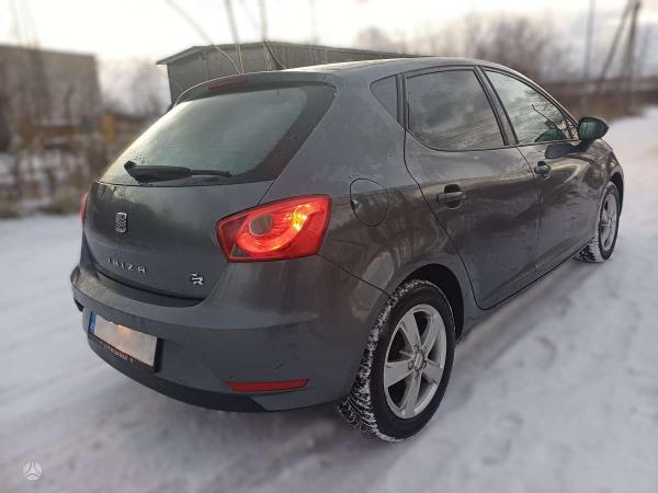 Pelēks SEAT Ibiza 2013 Viļņa, ar dzinēja tilpumu 1.20 L un nobraukumu 243 tūkst. km par 3500 €, foto 8 vietnē AUTOMOTO.COM.LV