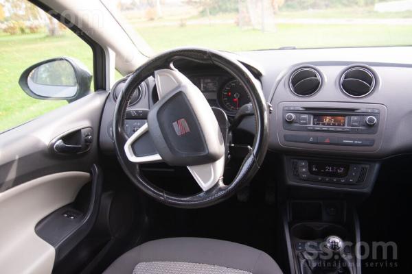 Pelēks SEAT Ibiza 2013 Jelgava, ar dzinēja tilpumu 1.60 L un nobraukumu 345 tūkst. km par 2700 €, foto 4 vietnē AUTOMOTO.COM.LV