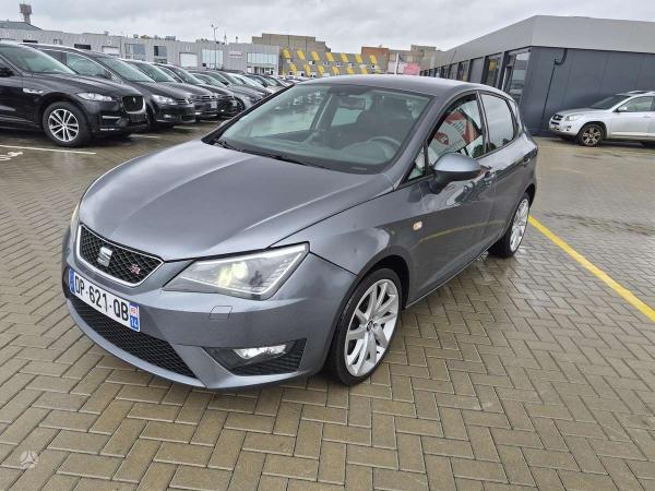 Grey SEAT Ibiza 2015 in Taurage, with an engine capacity of 1.97 L and mileage of 296 thousand km for 3700 €, photo 5 on AUTOMOTO.COM.LV