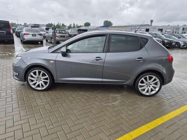 Grey SEAT Ibiza 2015 in Taurage, with an engine capacity of 1.97 L and mileage of 296 thousand km for 3700 €, photo 7 on AUTOMOTO.COM.LV