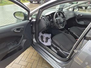 Grey SEAT Ibiza 2015 in Taurage, with an engine capacity of 1.97 L and mileage of 296 thousand km for 3700 €, photo 17 on AUTOMOTO.COM.LV