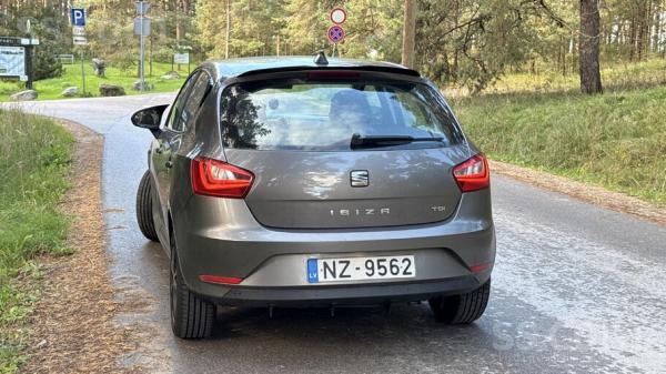 Pelēks SEAT Ibiza 2015 Liepāja, ar dzinēja tilpumu 1.40 L un nobraukumu 295 tūkst. km par 5200 €, foto 5 vietnē AUTOMOTO.COM.LV