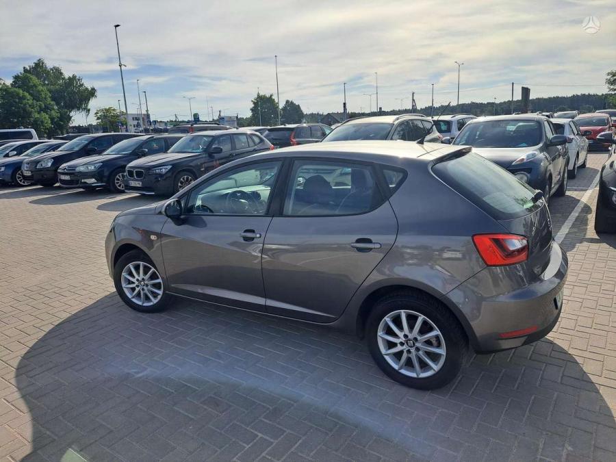 Pelēks SEAT Ibiza 2016 Tauragė, ar dzinēja tilpumu 1.42 L un nobraukumu 116 tūkst. km par 4900 €, foto 6 vietnē AUTOMOTO.COM.LV