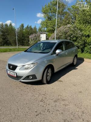 Pelēks SEAT Ibiza 2010 Viļņa, ar dzinēja tilpumu 1.60 L un nobraukumu 312 tūkst. km par 2300 €, foto 3 vietnē AUTOMOTO.COM.LV