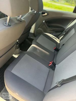 Pelēks SEAT Ibiza 2010 Viļņa, ar dzinēja tilpumu 1.60 L un nobraukumu 312 tūkst. km par 2300 €, foto 8 vietnē AUTOMOTO.COM.LV