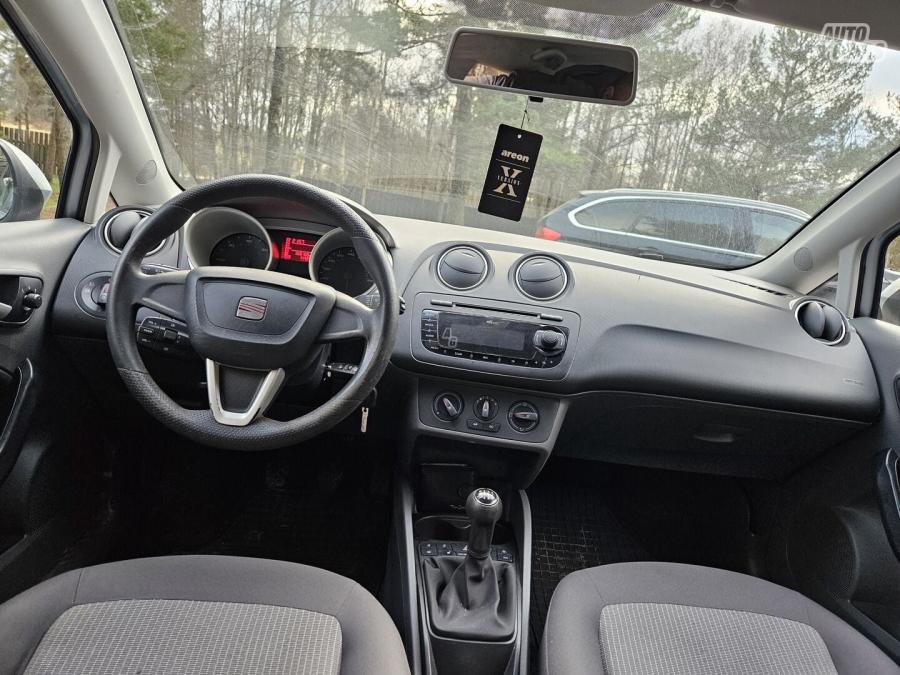 Pelēks SEAT Ibiza 2011 Šilalė, ar dzinēja tilpumu 1.20 L un nobraukumu 350 tūkst. km par 2350 €, foto 8 vietnē AUTOMOTO.COM.LV