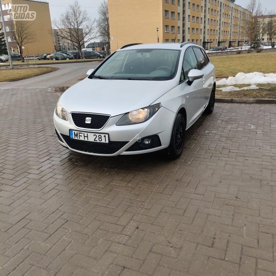 Grey SEAT Ibiza 2011 in Akmene, with an engine capacity of 1.20 L and mileage of 340 thousand km for 2200 €, photo 1 on AUTOMOTO.COM.LV