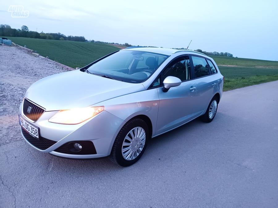 Grey SEAT Ibiza 2011 in Marijampole, with an engine capacity of 1.60 L and mileage of 275 thousand km for 2900 €, photo 1 on AUTOMOTO.COM.LV