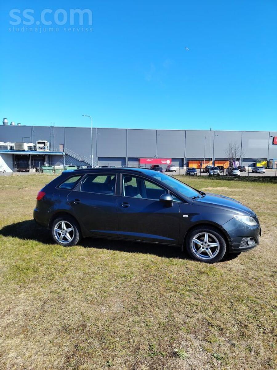 Pelēks SEAT Ibiza 2011 Ventspils, ar dzinēja tilpumu 1.40 L un nobraukumu 177 tūkst. km par 3200 €, foto 12 vietnē AUTOMOTO.COM.LV