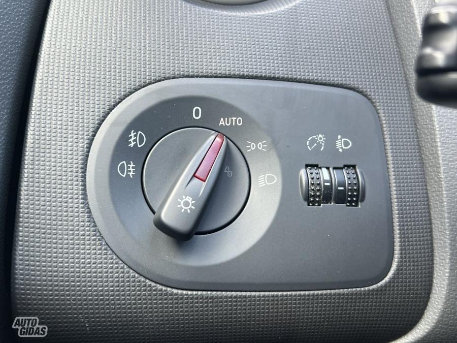 Grey SEAT Ibiza 2012 in Kedainiai, with an engine capacity of 1.60 L and mileage of 274 thousand km for 3650 €, photo 24 on AUTOMOTO.COM.LV