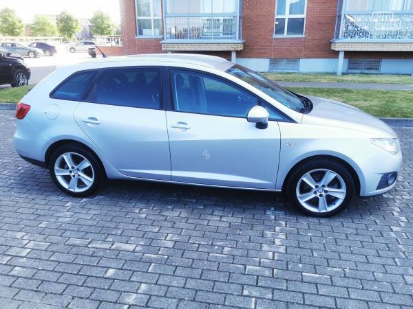 Grey SEAT Ibiza 2012 in Klaipeda, with an engine capacity of 1.60 L and mileage of 143 thousand km for 3650 €, photo 8 on AUTOMOTO.COM.LV