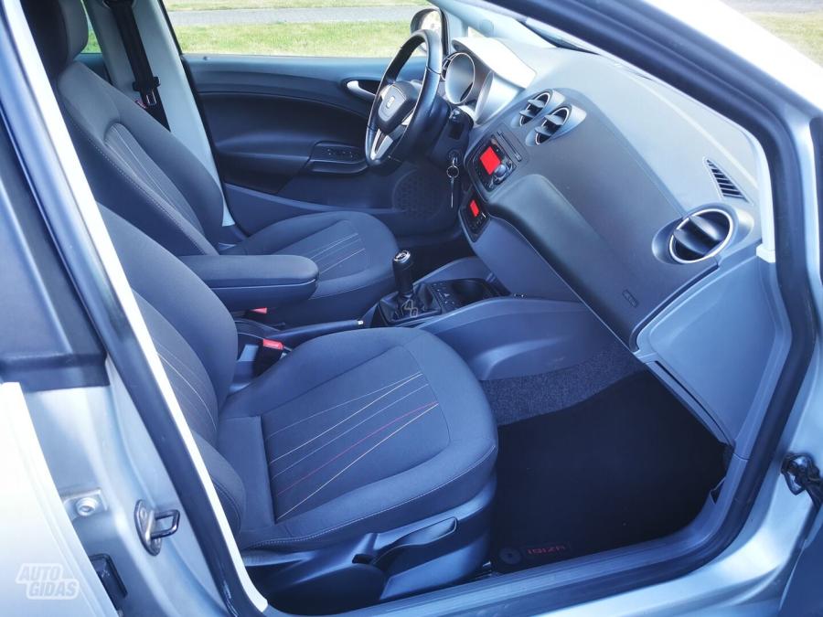Pelēks SEAT Ibiza 2012 Klaipėda, ar dzinēja tilpumu 1.60 L un nobraukumu 143 tūkst. km par 3650 €, foto 17 vietnē AUTOMOTO.COM.LV