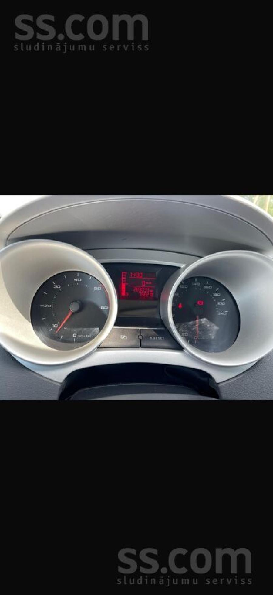 Pelēks SEAT Ibiza 2012 Rīga, ar dzinēja tilpumu 1.60 L un nobraukumu 283 tūkst. km par 2950 €, foto 8 vietnē AUTOMOTO.COM.LV