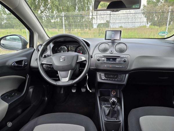 Grey SEAT Ibiza 2014 in Marijampole, with an engine capacity of 1.60 L and mileage of 260 thousand km for 3999 €, photo 10 on AUTOMOTO.COM.LV