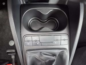 Pelēks SEAT Ibiza 2014 Marijampole, ar dzinēja tilpumu 1.60 L un nobraukumu 260 tūkst. km par 3999 €, foto 18 vietnē AUTOMOTO.COM.LV
