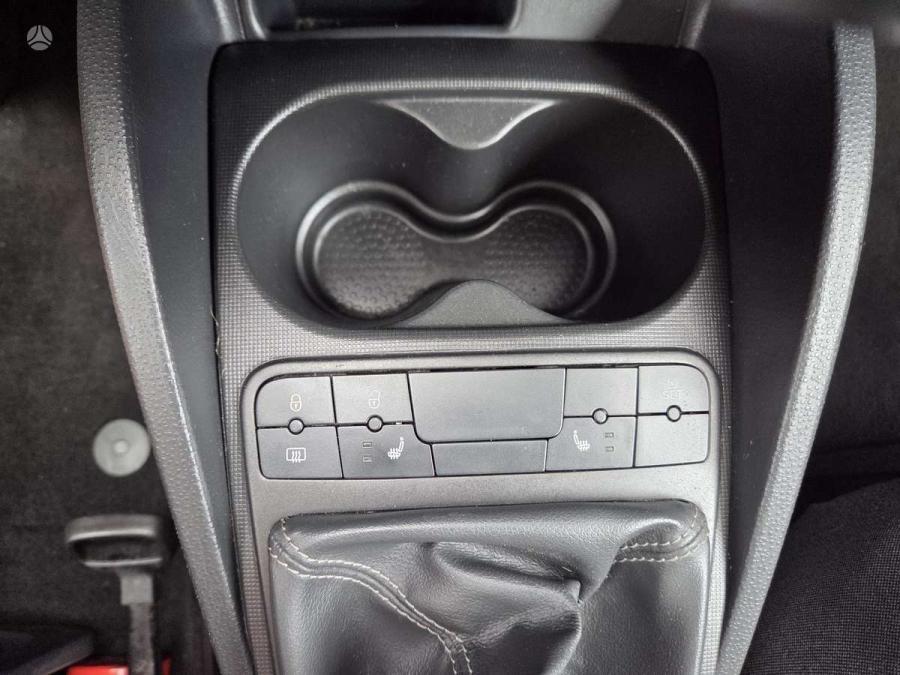 Pelēks SEAT Ibiza 2014 Marijampole, ar dzinēja tilpumu 1.60 L un nobraukumu 260 tūkst. km par 3999 €, foto 18 vietnē AUTOMOTO.COM.LV