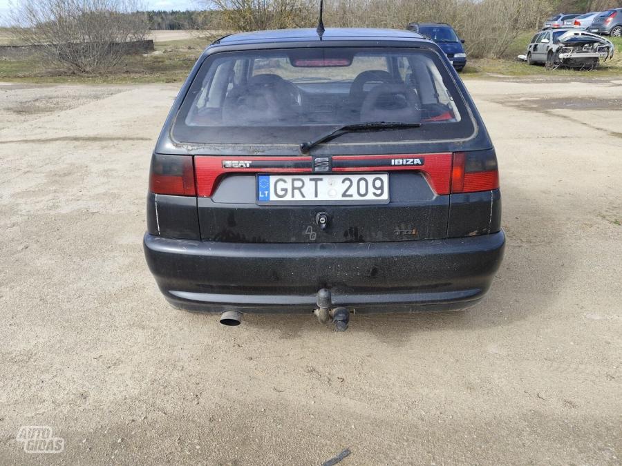 SEAT Ibiza 1999 Ukmergė, ar dzinēja tilpumu 1.90 L un nobraukumu 59 tūkst. km par 350 €, foto 4 vietnē AUTOMOTO.COM.LV